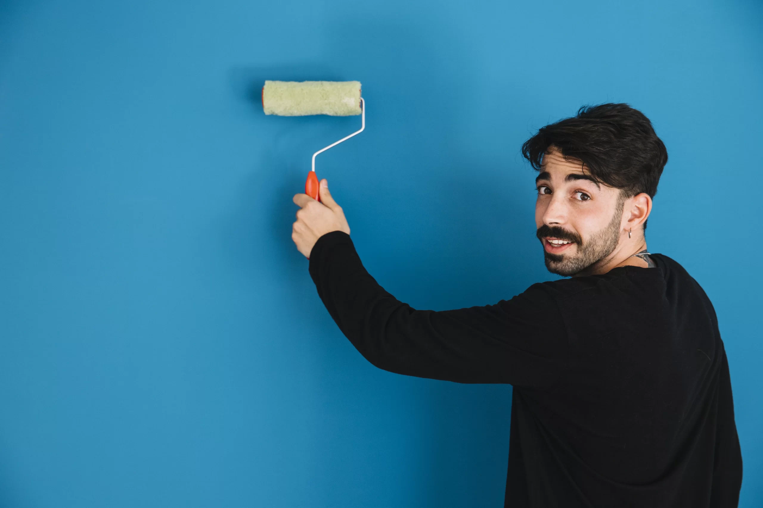 Guia Completo para Como Aplicar Tinta Emborrachada | Blog Vucan
